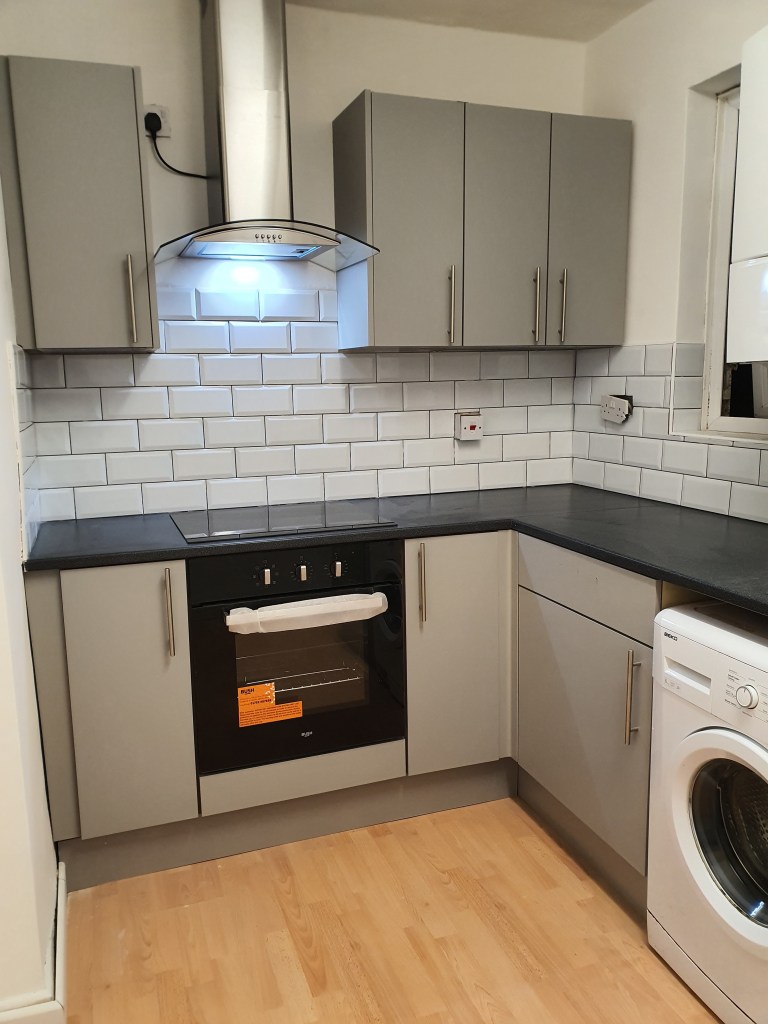 About Us – kitchen logic